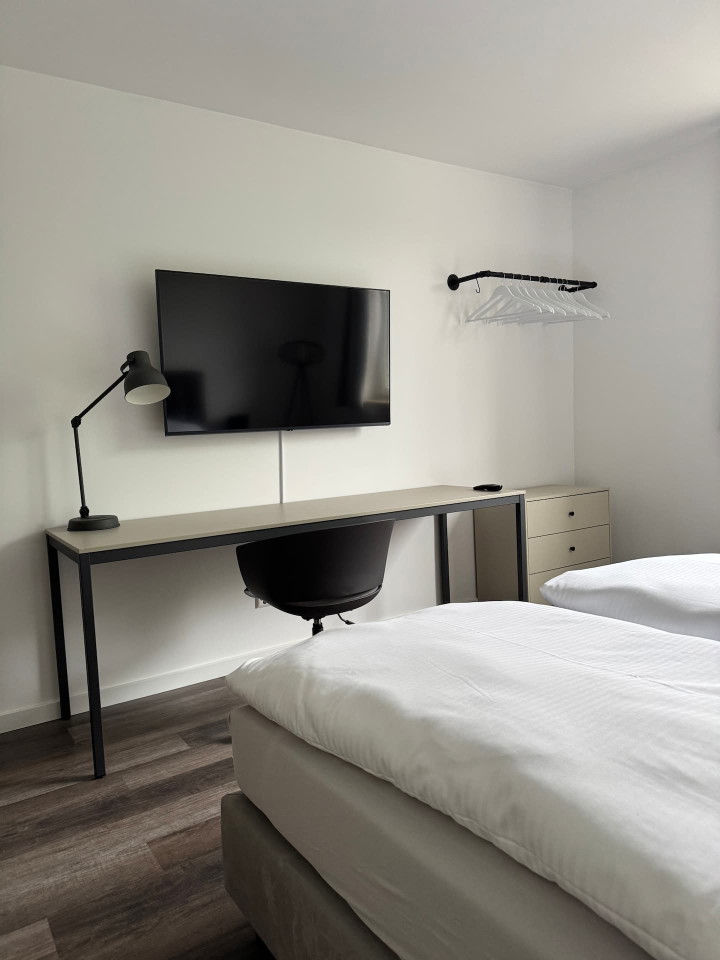 Remark Studios: 2-room Apartment With Loggia - Hannover