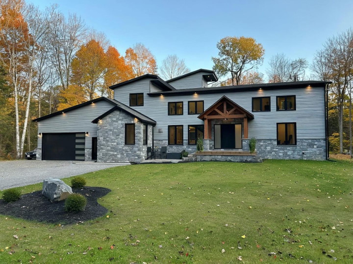 Casabella Muskoka Waterfront|hottub|sauna|firepit| - Bracebridge