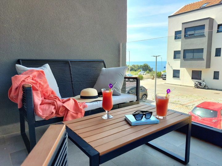 Victoria Apartment - 2 Bed With Balcony & Parking - Mlini