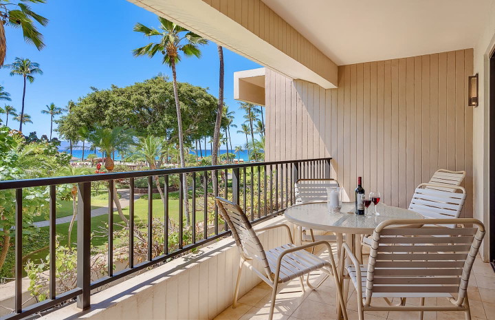 Two Condos In The Heart Of Kaanapali, Sleeps 14 - Kaanapali, HI