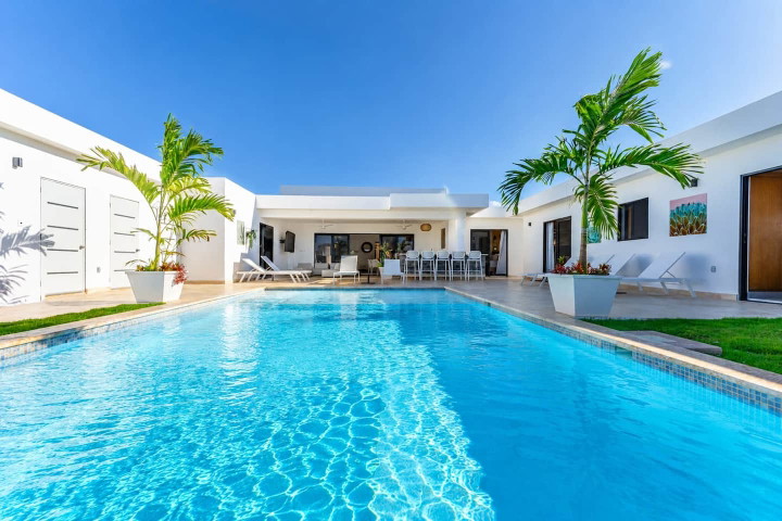 Modern 5-suite Villa · Pool · Gated Community - Sosúa