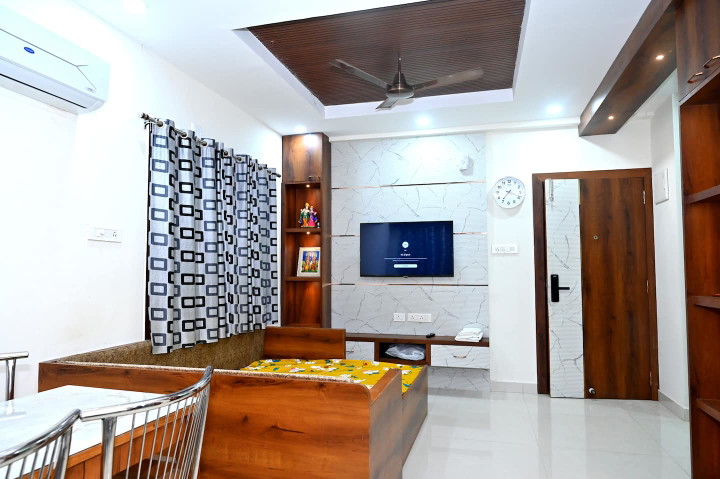 1-bhk Fully Furnished Flat Near Railway Station - India