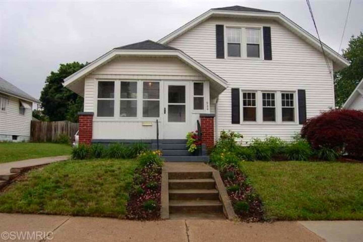 Entire Home 2 Br, 2mi To Downtown! - Grand Rapids, MI