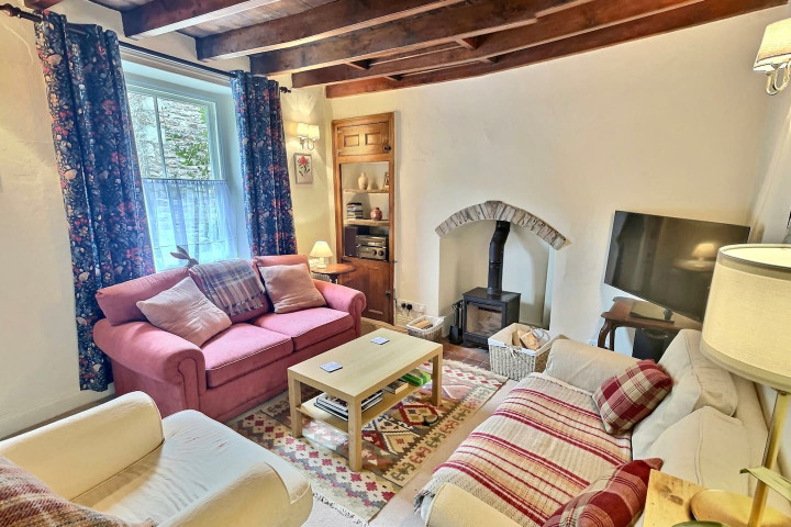 Benmore, Gunnerside. 3 Bed, 2 Bathrooms. - Askrigg