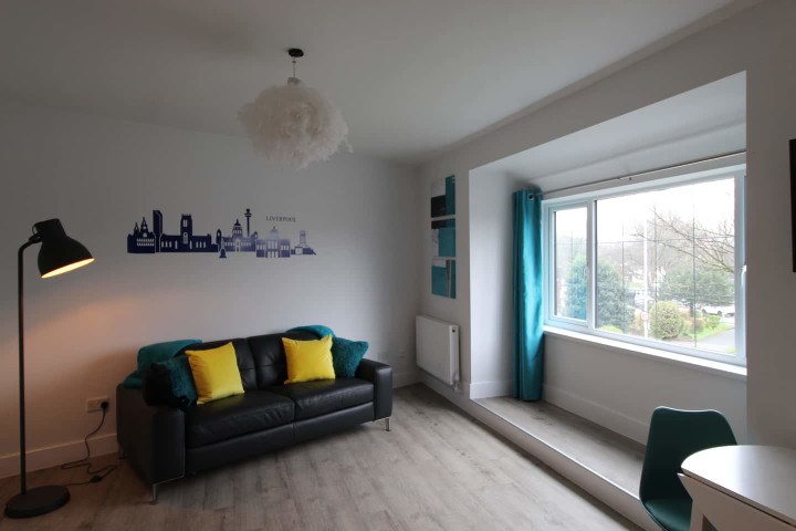 Beautiful 2 Bedroom Apartment In A Great Location At Childwall Fiveways (Flat 2) - Liverpool