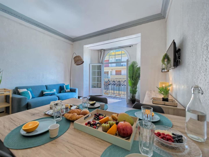 Charming 2-room Apartment In Juan-les-pins, Beach And Train Station Within Walking Distance - Juan-les-Pins