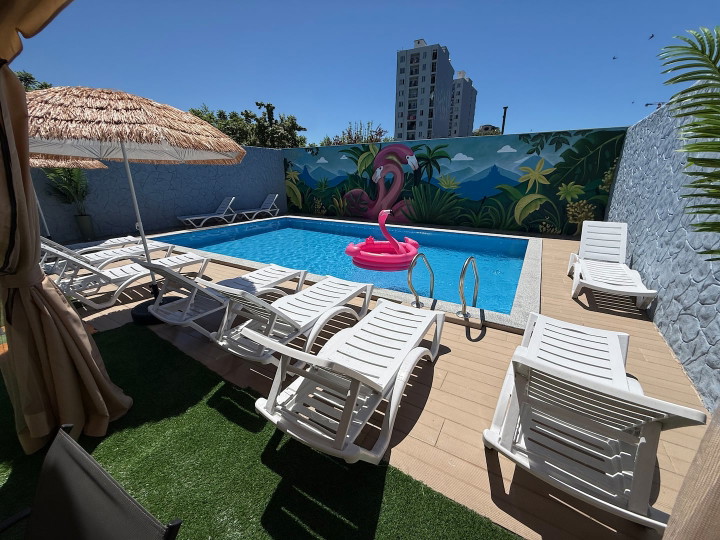 Ketevan - 2 Bedroom - 4nd Floor, 60m2, Pool - Batumi