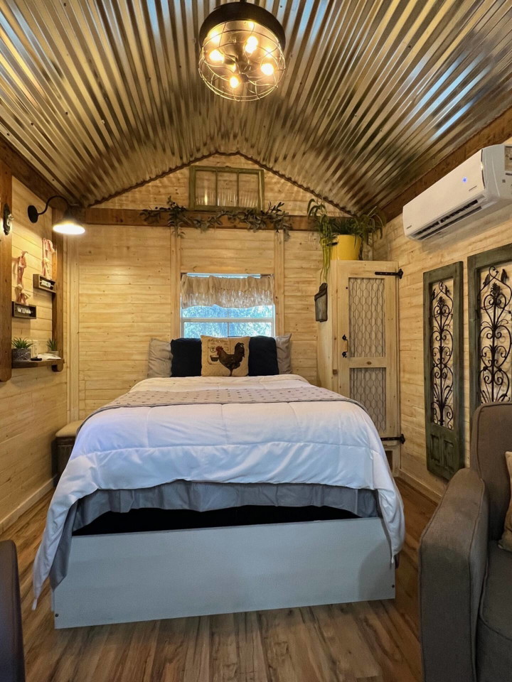 Tiny Farmhouse Pickleball Court And Pet Friendly! - Granbury, TX