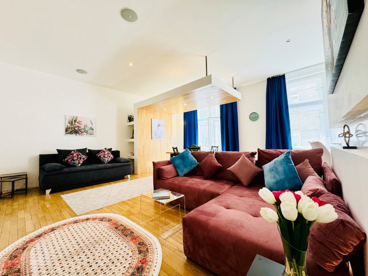 Modern Charm 2-bedroom Old Town Apartment - Prague