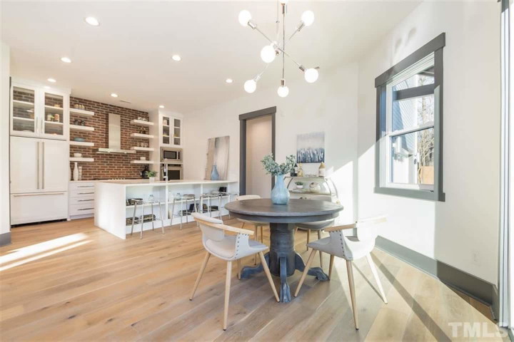 Your Modern Gem! (Entire Home In Downtown Durham) - Durham, NC