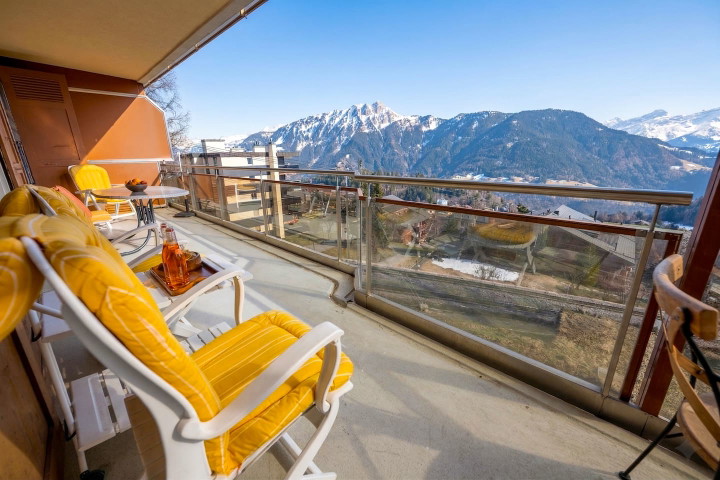 Large Panoramic Balcony · Alpine Views · Family - Leysin