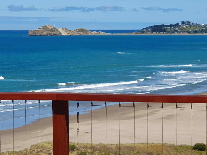 Waio-iti, Farm Stay On The Beach - Castlepoint
