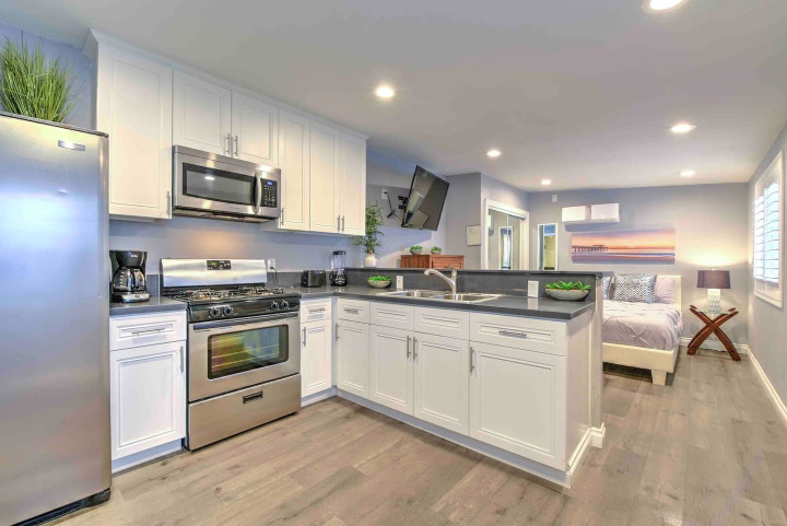 Modern King Studio By Disney And Convention Center - Orange County, CA