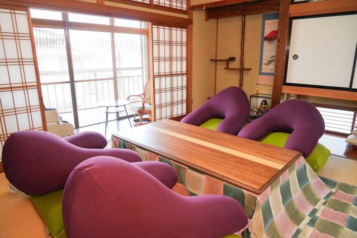 In April 2026, We Will Be Introducing Yogibo And Massage Chairs! Just A 3-minute Drive From The Fuji Interchange! Entire Building With Views Of Mount Fuji - 후지시