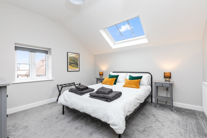 The Old Bakery Angmering: Pet Friendly, Parking, - Arundel