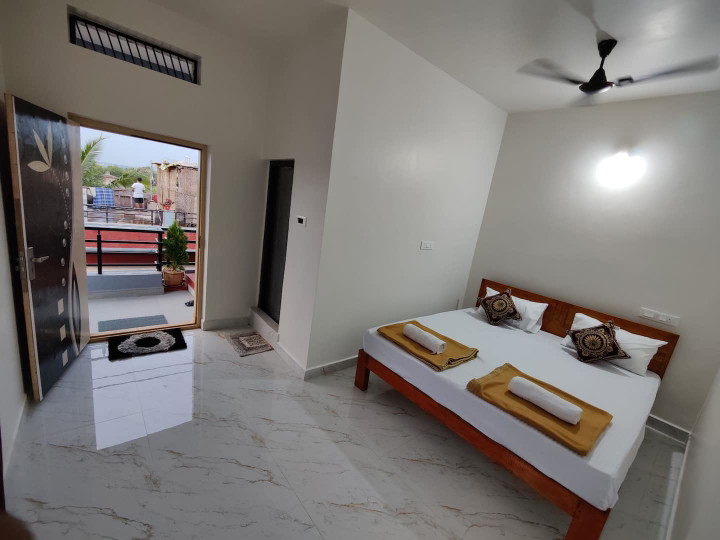 Reena's Homestay: Bed Room 2 - Hampi