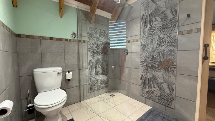 Unit 5 - Deluxe Studio - Dullstroom