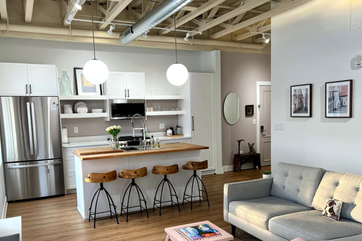 Eco-conscious Luxury Condo | The Quarters Suite 4 - Grafton, WI