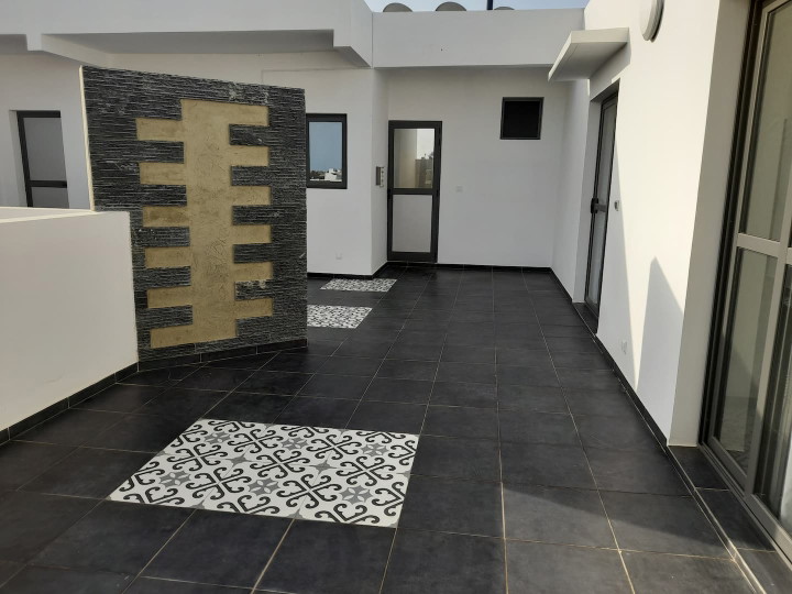 Saint-louis Superbe Appt 2 Ch Avec Gde Terrasse - Sénégal