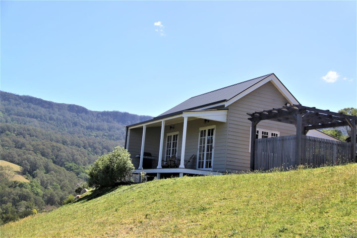 Broughton Cottage - Pudding Hill Farm, Berry - Jamberoo