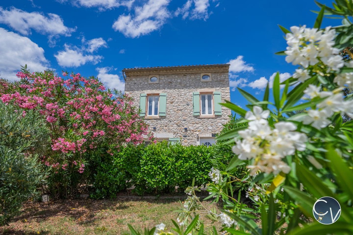 Magnifique Gîte Au Calme Avec Piscine Partagée - Ardèche