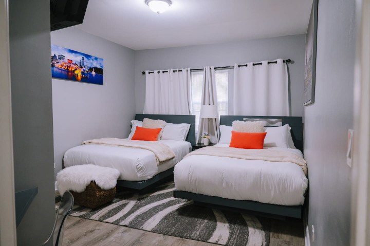 3br Pilsen For 10 Free Parking Near Downtown Cta - Chicago, IL