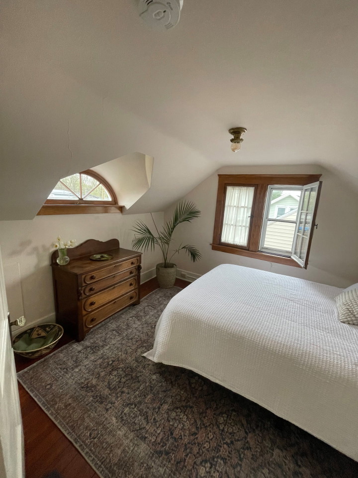 Quiet Cape Cod 1br In Lansing, Near Msu/hospitals! - East Lansing, MI