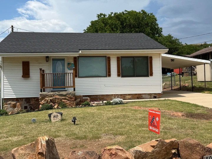 Pair Of Dreams Airbnb - Lake Lawtonka, OK