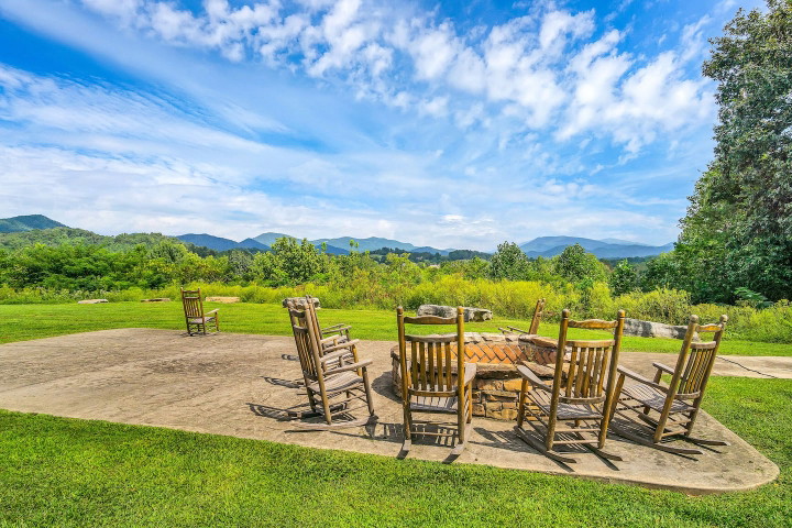 New 2 Br 2 Bth Condo Mtn View - Townsend, TN