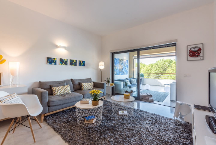 Charming Apartment With Large Sunny Balcony - Lagos, Portugal