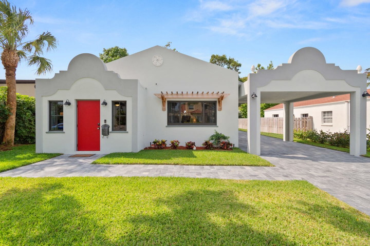 Newly Constructed Home Near Downtown And Beaches - Palm Beach, FL