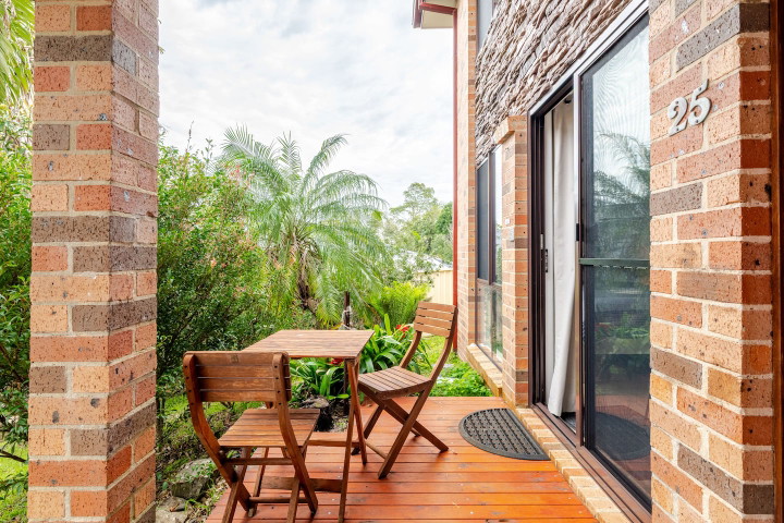 Corlette Apartment With 5 Min Walk To Beach. - Port Stephens