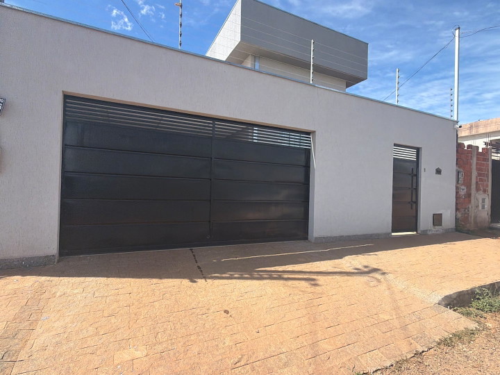 A Spacious And Comfortable House For Your Everyday Life And Weekends - Anápolis