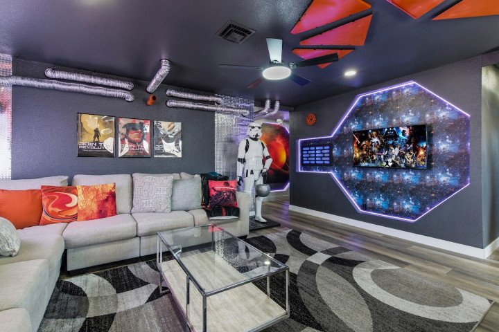 The Ultimate Star Wars Getaway + Mini Golf - Fremont, CA