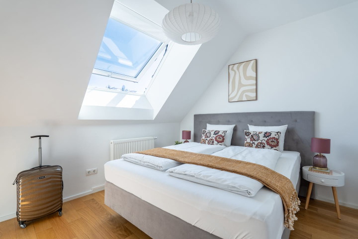 Suite Lumineuse Au Dernier éTage Avec 1 Chambre Par Hm - Vienne