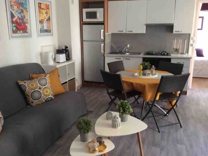 "Apartment "Les Lilas Cassis" City Center + Parking - Cassis