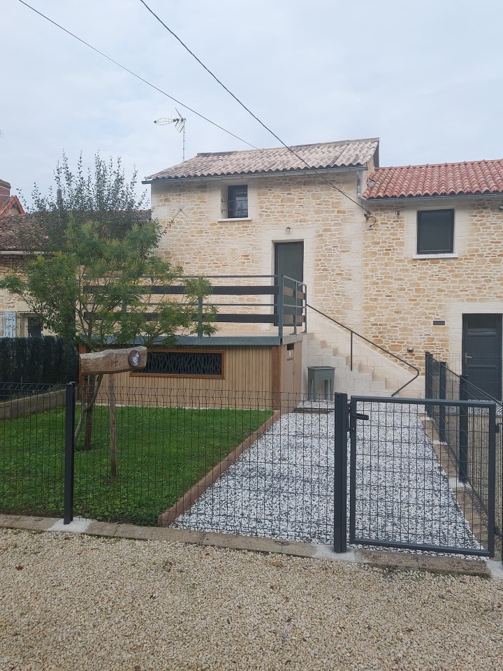 Gîte Des éCureuils Proche Futuroscope
Et Aquascope - Châtellerault