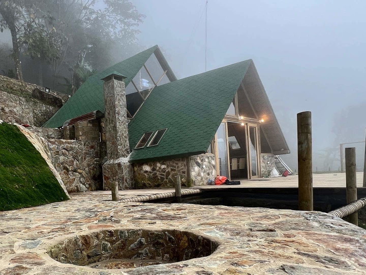 Sierra Paraíso Tiny. Cabin In Stone And Wood - Minca