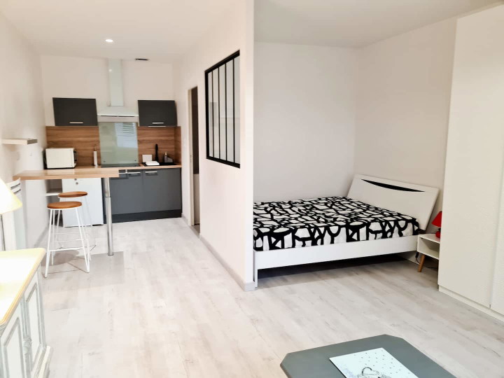Atelier Urbain : Studio Industriel En Centre-ville - Montluçon