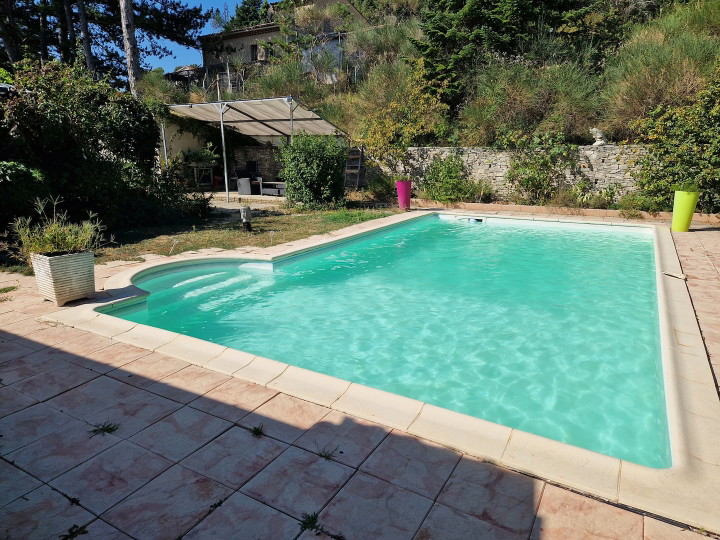 Le Gîte Des 2 M Logis In Villa With Pool - Sisteron