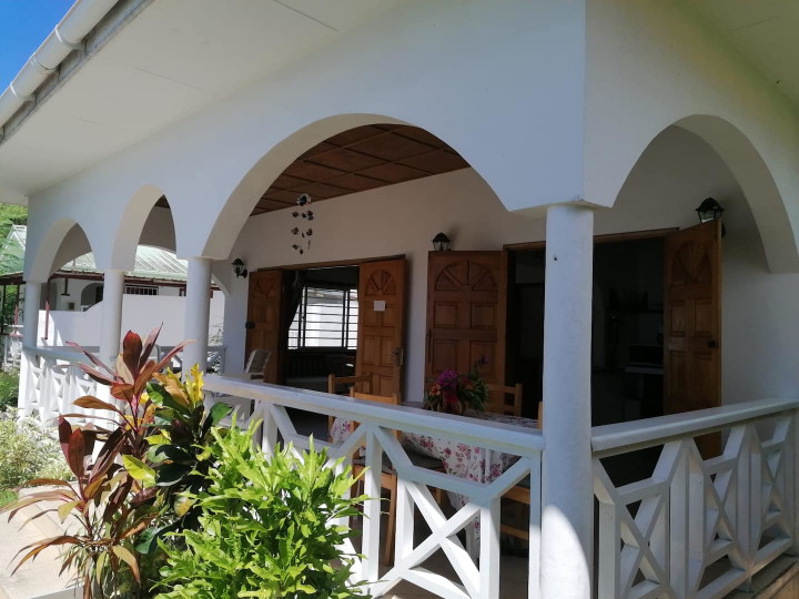 Maisons De Vacance Baie S.te Anne - Seychelles