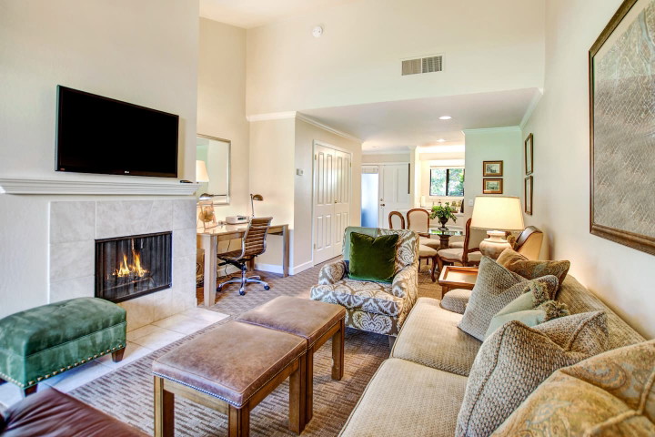 Elegant Napa Escape - Napa, CA