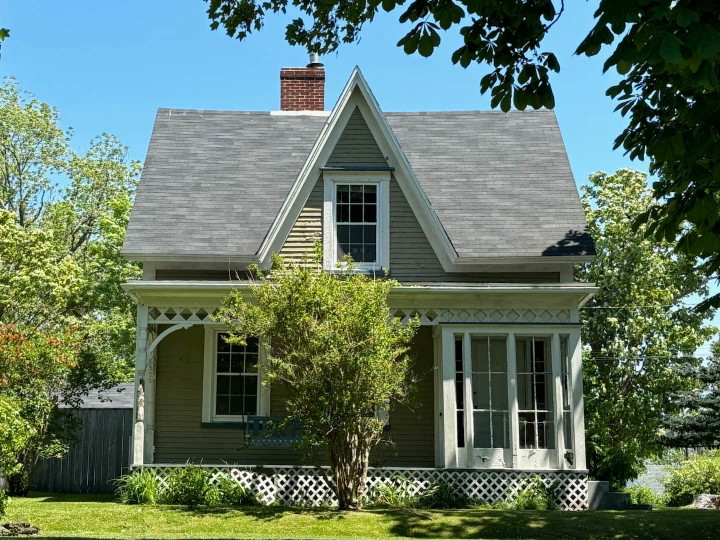 Charming Heritage Home - Yarmouth