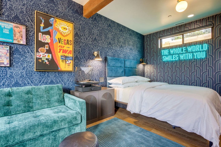 The Prima @ The Louie Boutique Motel, Dog Friendly - Newport, OR
