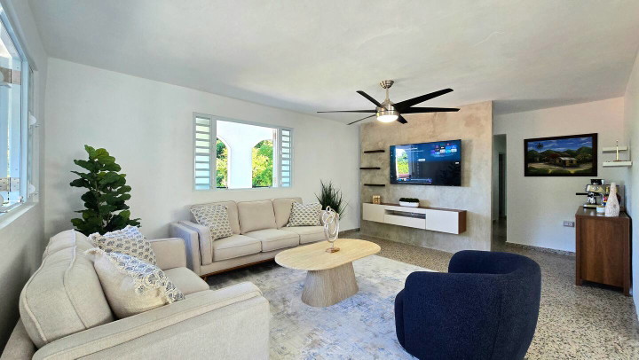 Jayuya - Modern House In Mountainous Area With River - Utuado