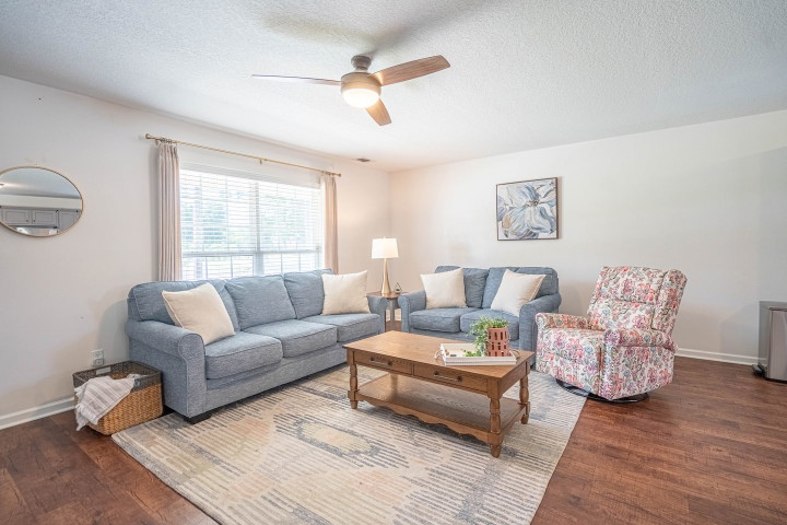 Cozy Retreat In The Heart Of Statesboro - Statesboro, GA