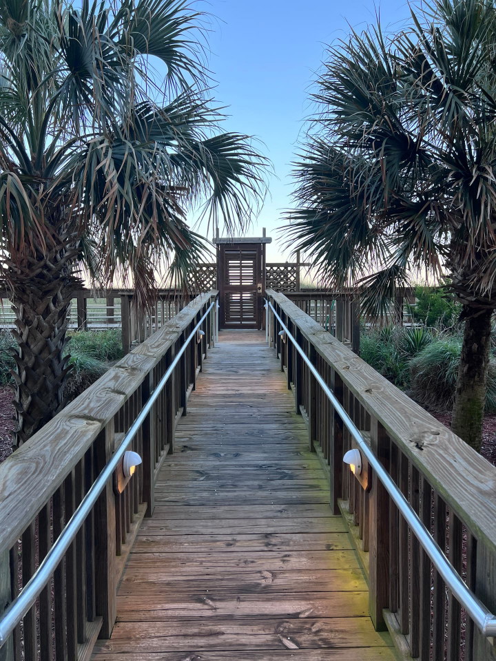 Oceanfront Building! Own Beach Access On Boardwalk - Carolina Beach, NC