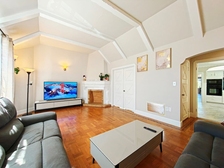 Modern & Spacious 4br Home W/ Parking - 1365 - San Francisco, CA