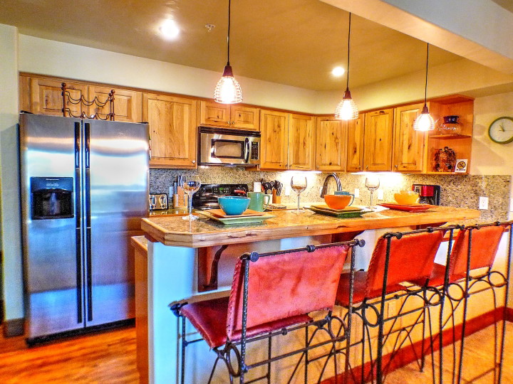 ⭐️ New Listings ⭐️  Updated Loft + Gas Fireplace - Steamboat Springs