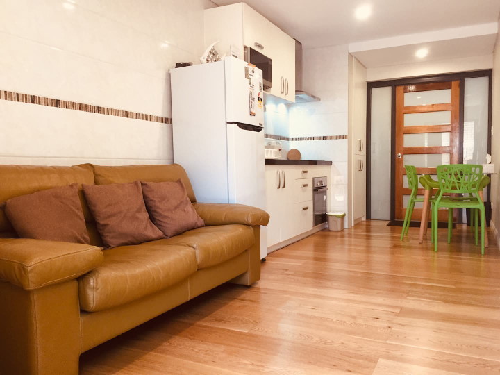 2-bedroom Holiday Home Next To Perth Booragoon Shopping Mall - Perth